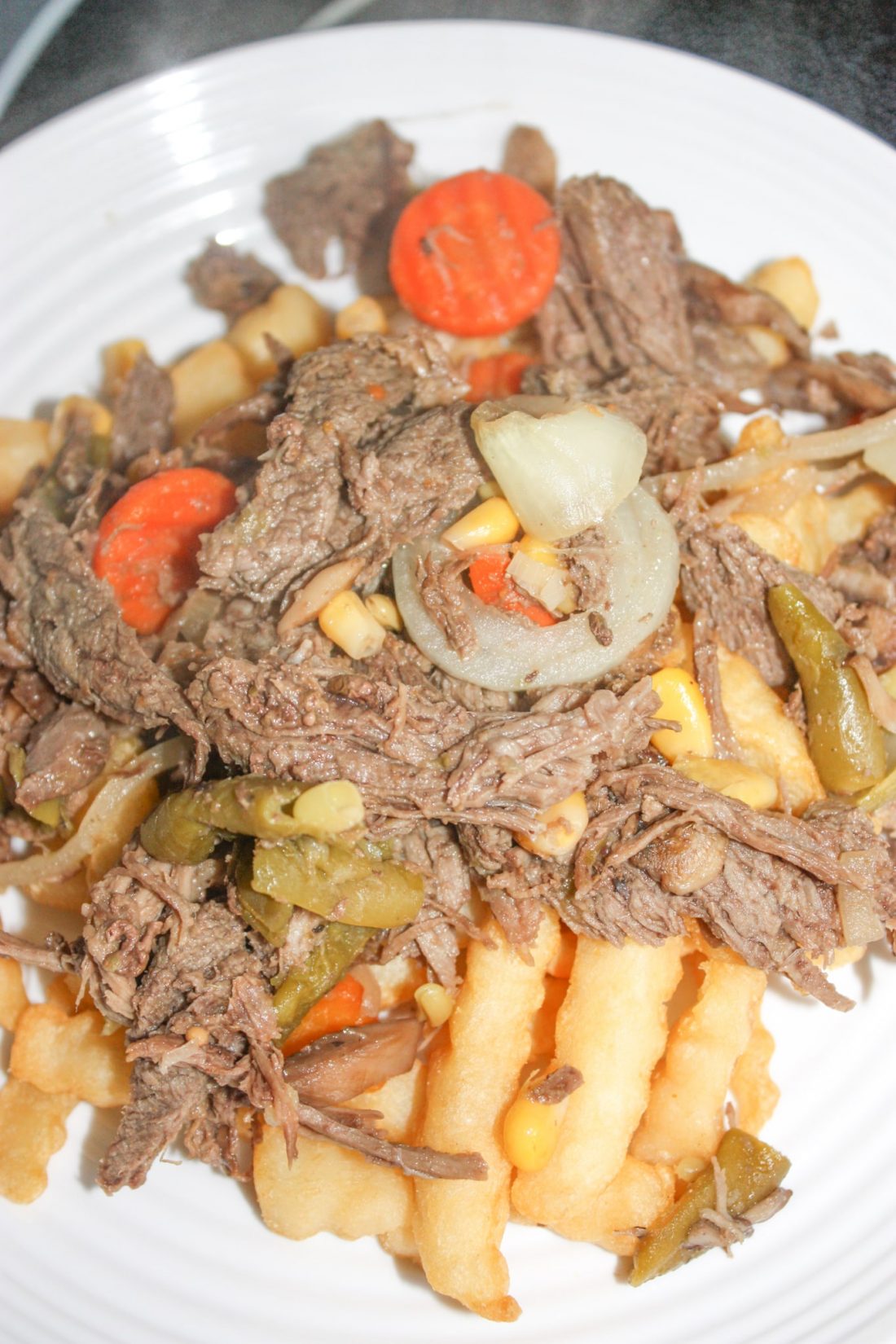 Roast Beef Dinner Poutine - Kiss Gluten Goodbye